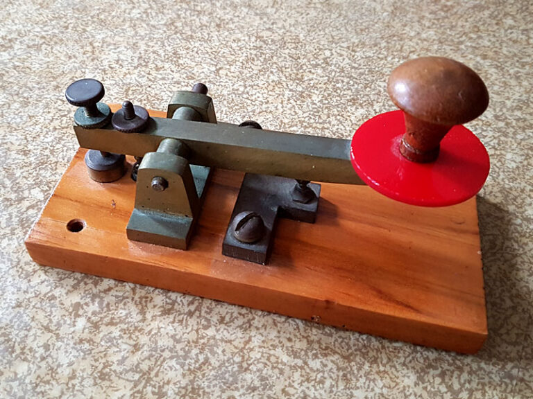 New Zealand Morse Code Keys - Straight Keys | ZL1.NZ